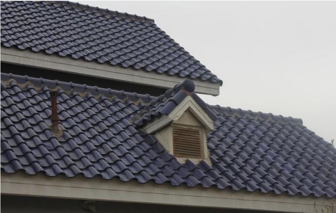Glossy Blue Spanish Terracotta Roof Tiles 220mm Terracotta Roof Ridge Tiles